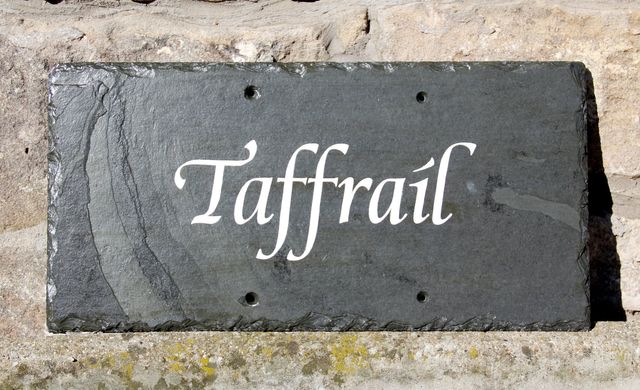 Signwriting services | Valley Calligraphy